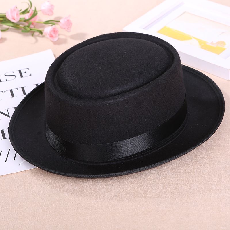 top hat vintage gentleman British men and women flat top woollen ...