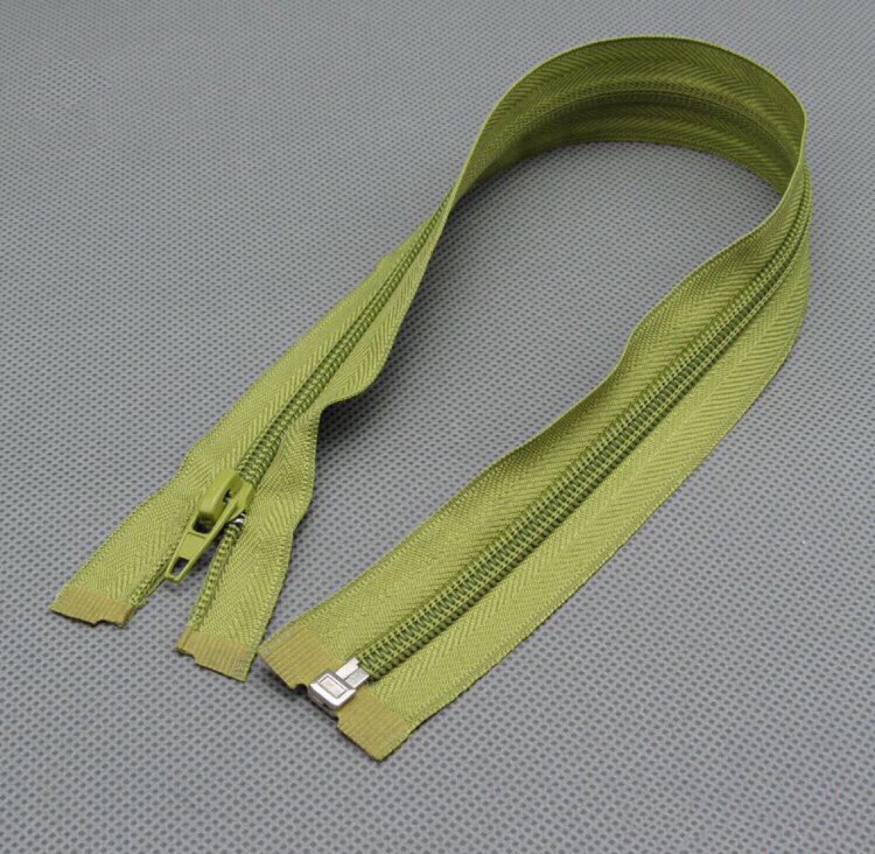 Wholesale no. 5 nylon open end zippers 60 cm color full clothing ...